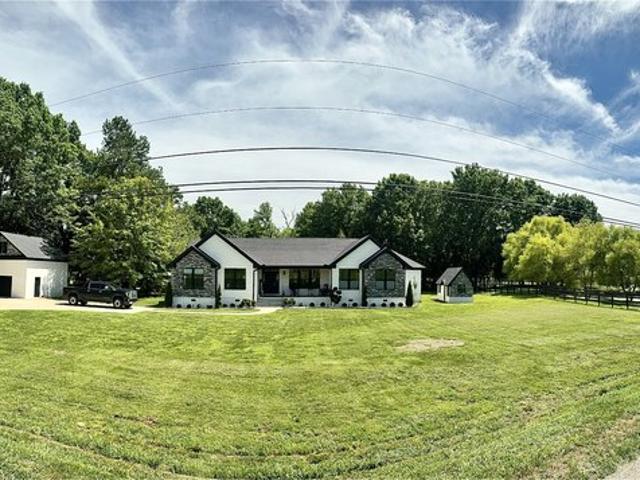 309 Pickle Rd, Shelbyville, TN 37160