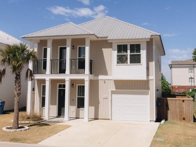 309 Raven Ln, Panama City, FL 32404