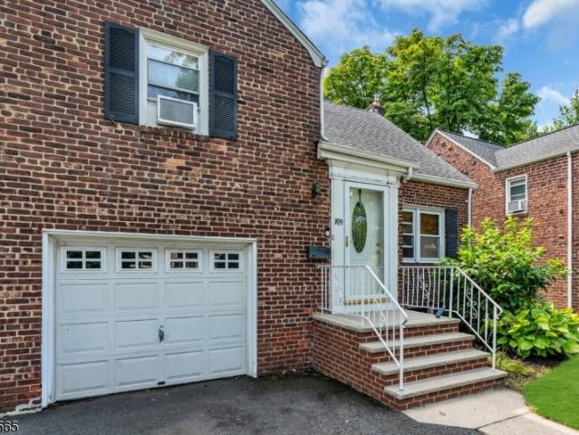 309 Raritan Rd