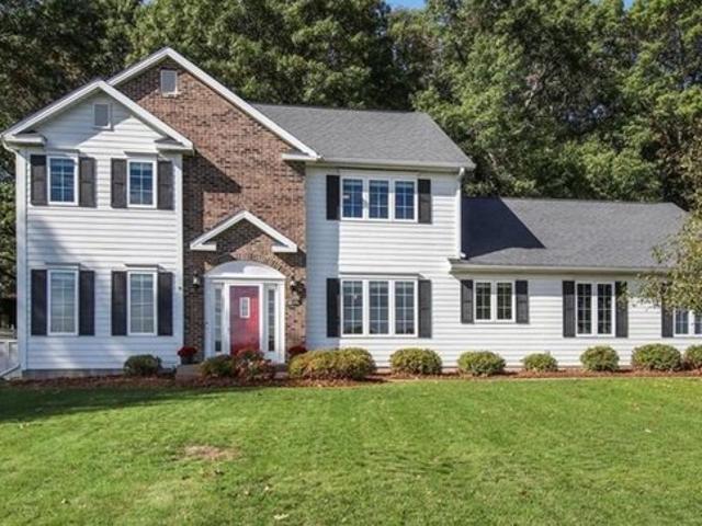 309 Red Cedar St, Menomonie, WI 54751
