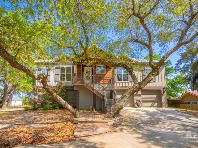 309 W 12th Ave, Gulf Shores, AL 36542