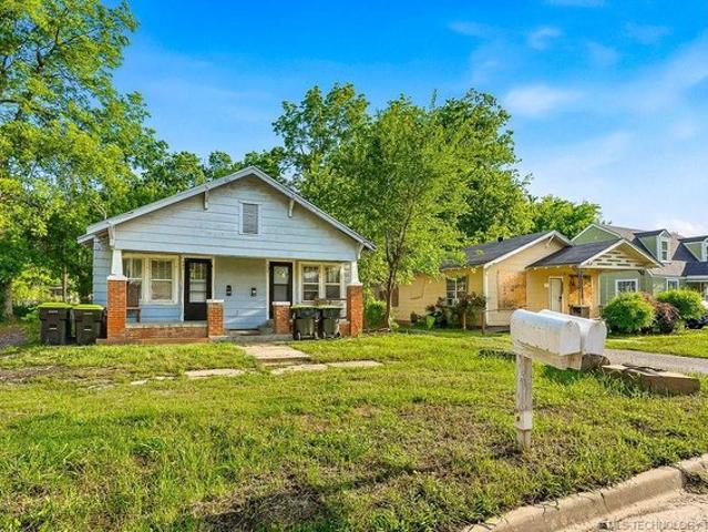 309 W 14th St, Ada, OK 74820