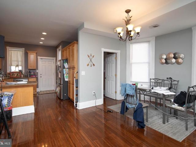 309 W Earlham Terrace