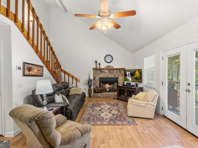 309 Woodland Lane