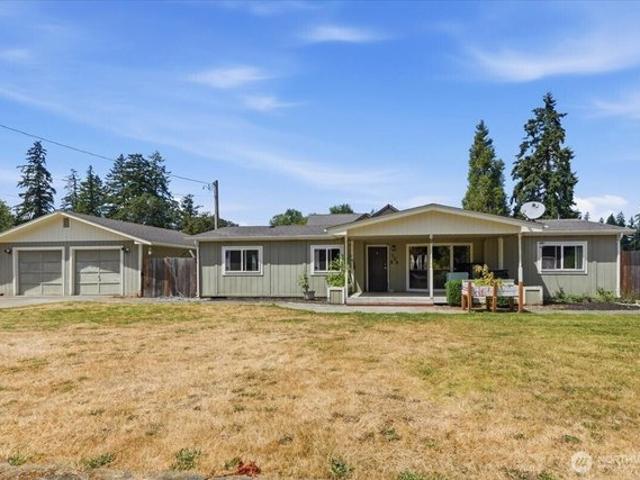 309 Warren St N, Roy, WA 98580