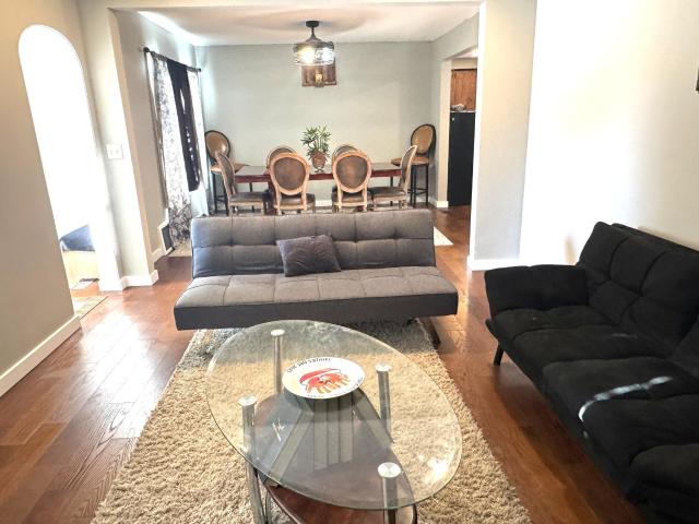 309 Washington Avenue NE