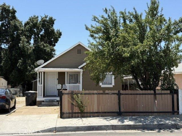 309 Wilson Ave, Bakersfield, CA 93308