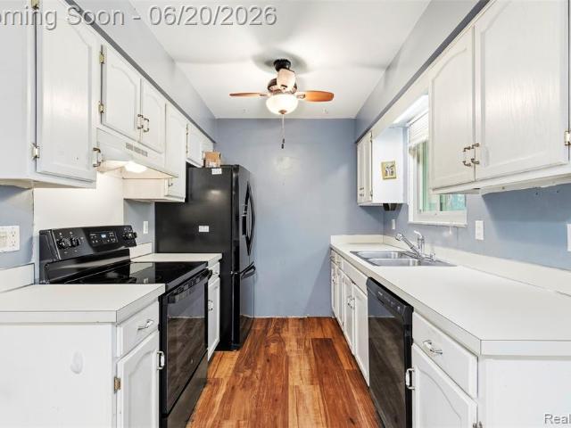 309 Windy Bluff