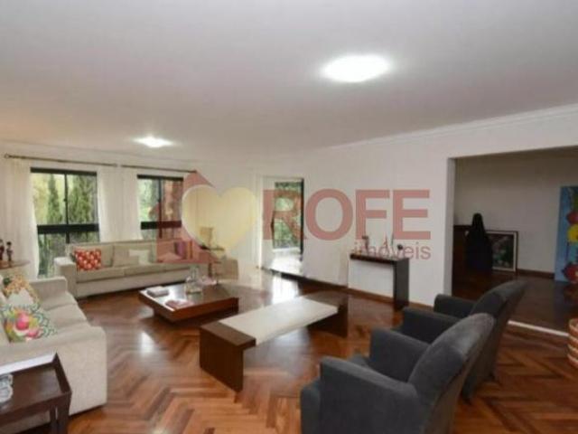 309m² no condmínio Reserva Casa Grande