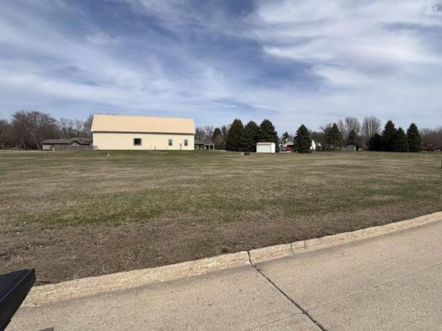 30 6th St SW, Spencer, IA 51301