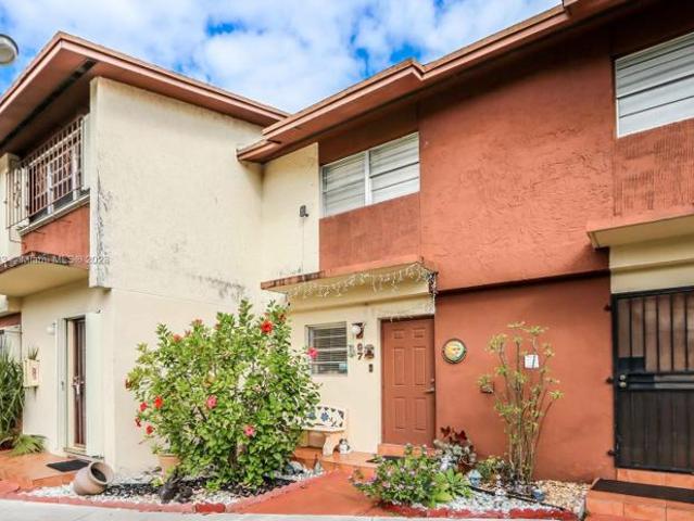 30 108th Ave SW #G7, Sweetwater, FL 33174