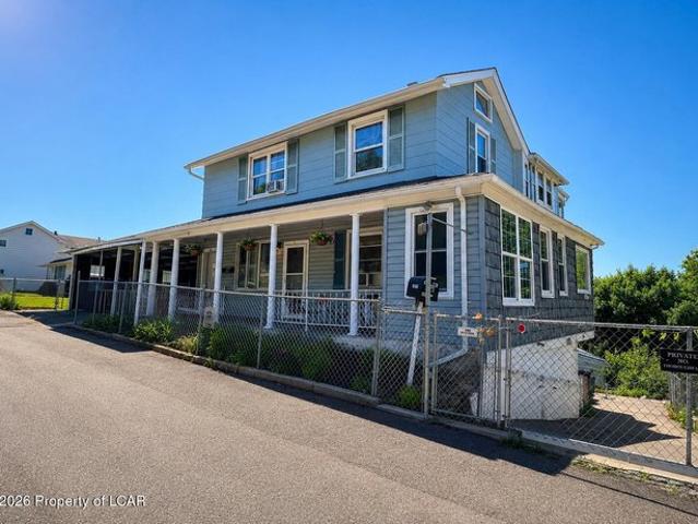 30 32 Cambria St, Plymouth, PA 18651