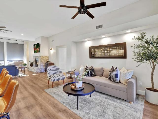 30 talia court