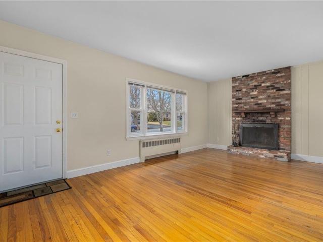 30 Toppa Blvd, Newport, RI