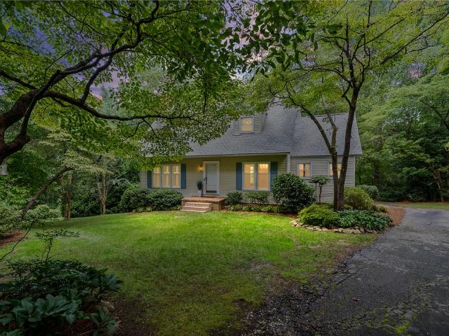 30 Tugaloo Bluff Road