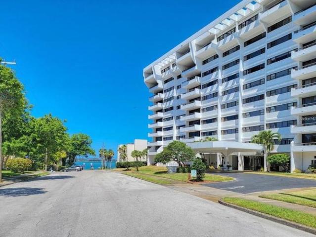 30 Turner St #302, Clearwater, FL 33756