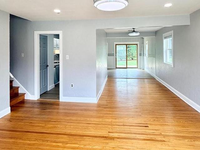30 Ursinus Avenue