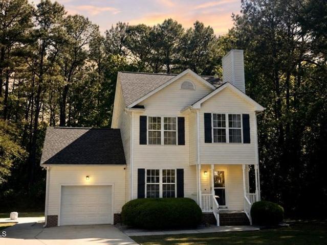 30 Vauxhall Ct, Youngsville, NC 27596