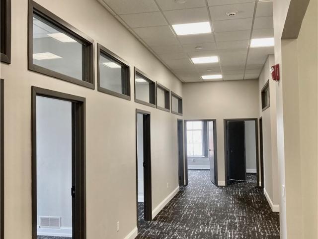 30 W Broad Street