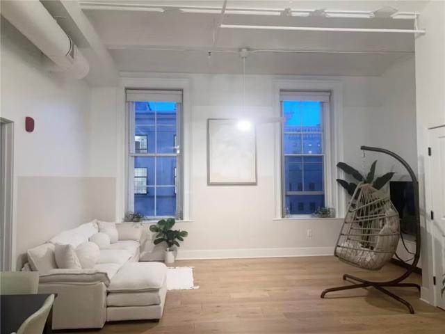 30 W Broad Street # 307