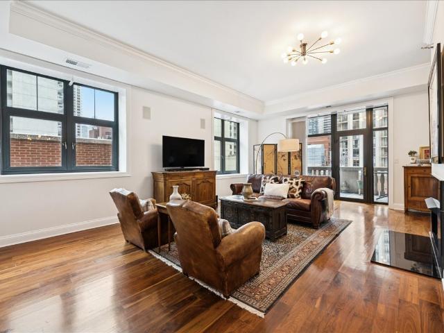 30 W Erie St, Unit 601, Chicago, IL 60654 | MLS #12587 | Compass
