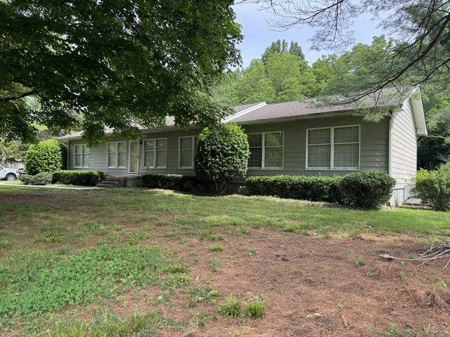 30 W Paradise Dr, Winchester, TN 37398