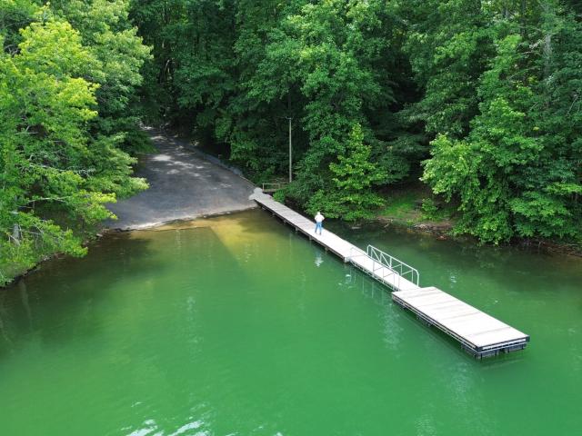 30 W Paradise Dr