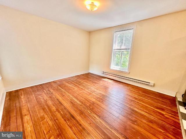 30 W Penn Street # 2R