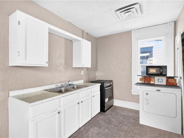 30 W Pike Street