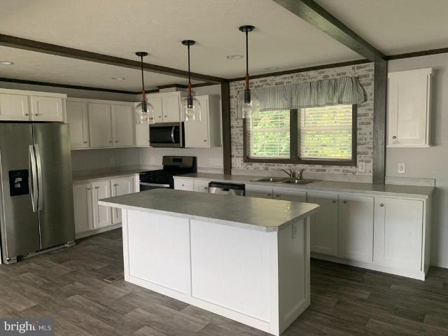 30 W Willow Street