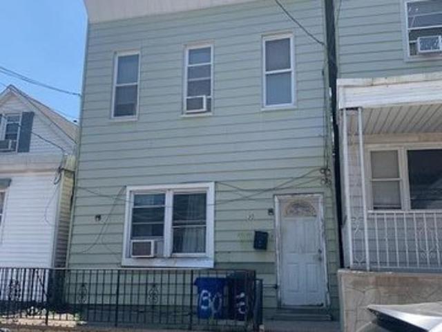 30 W 18th St, Bayonne, NJ 07002