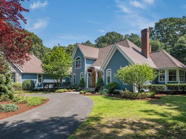 30 Watrous Point Rd, Old Saybrook, CT 06475