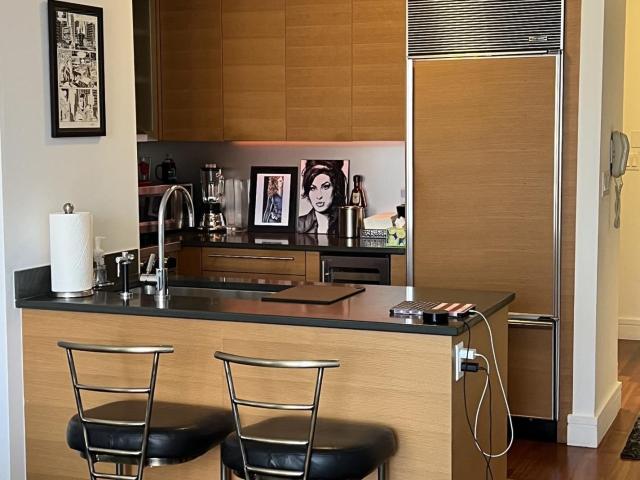 30 West Street 28 D