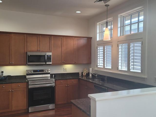 30 Whistler Court # UNIT 136