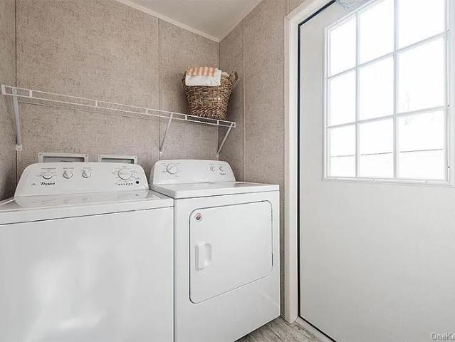 30 Windward Way