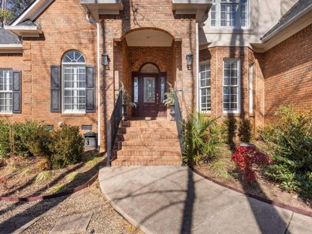 30 Winged Foot Ct, Spartanburg, SC 29306