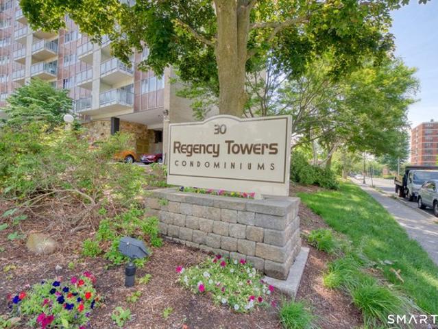 30 Woodland St Apt 9M, Hartford, CT 06105