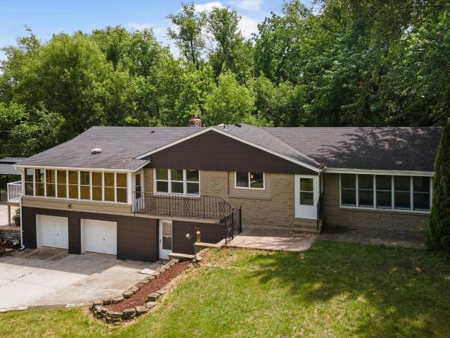 30 Woodridge Lane