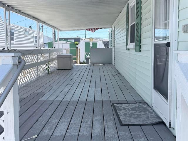 30 Yerkes Avenue