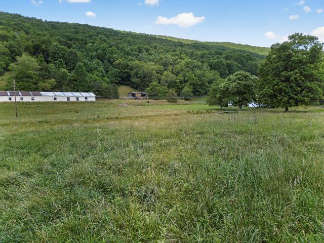 30 AC Cleghorn Valley Rd