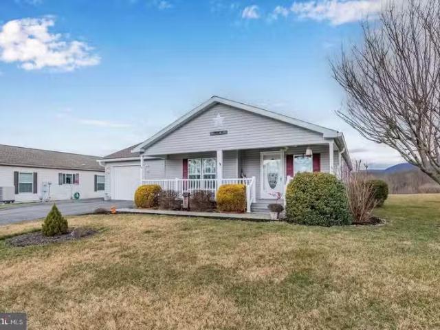 30 ADELE AVENUE, CARLISLE, PA 17015 654735133