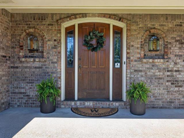30 Adina Court