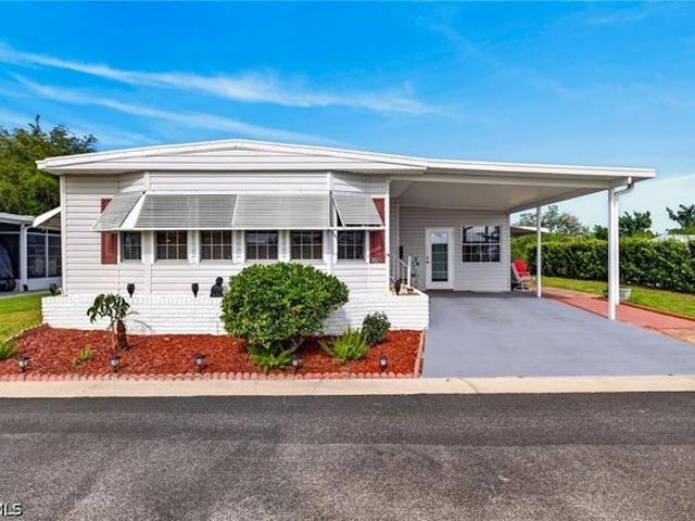 30 Aloe St, Alva, FL 33920