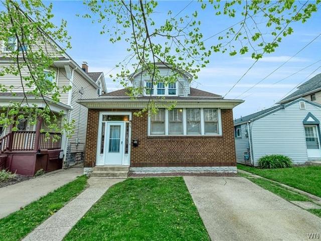 30 Ashton Pl, Buffalo, NY 14220