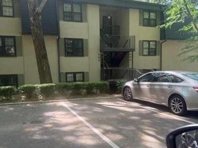 30 Arpege Way NW, Atlanta, GA 30327
