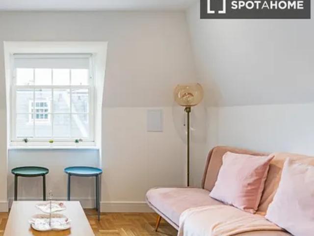30 Avonmore Road, London, W14 8RT, United Kingdom | 1 bed apartment for rent #71388675 | Rentberry