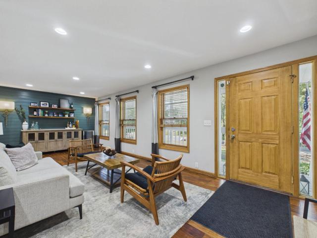 30 B Street