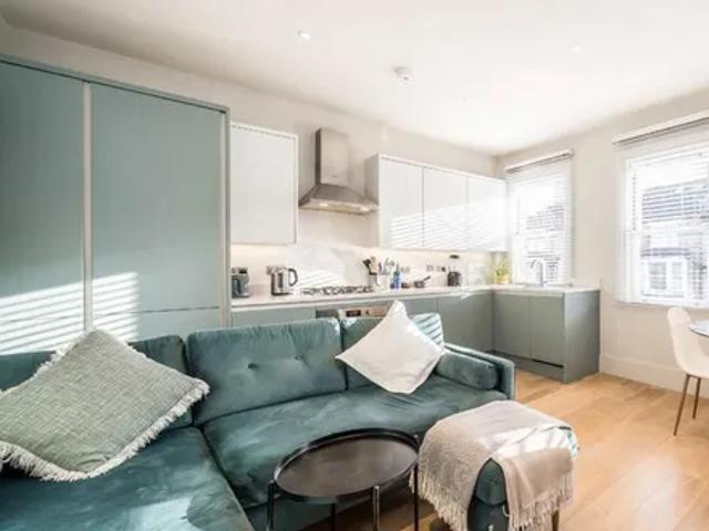 30 Battersea Rise, London, SW11 1EE, United Kingdom | 2 bed apartment for rent #138314385 | Rentberry
