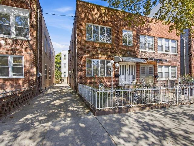 30 Bay 34th Street