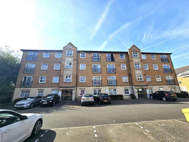 30 Bedroom Apartment Flat